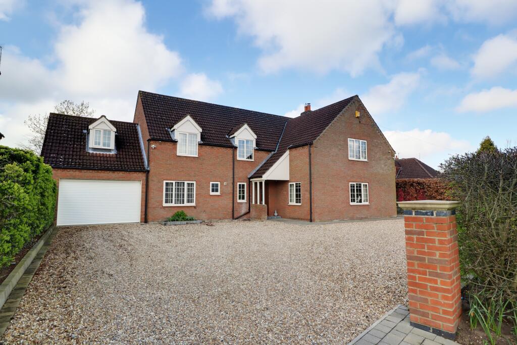 6 bedroom detached house for sale in Morton Road, Laughton ...