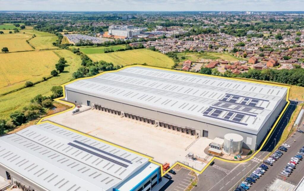 Warehouse to lease in 10 Richardson Way, Coventry Logistics Park, Coventry, CV2 2TA, CV2