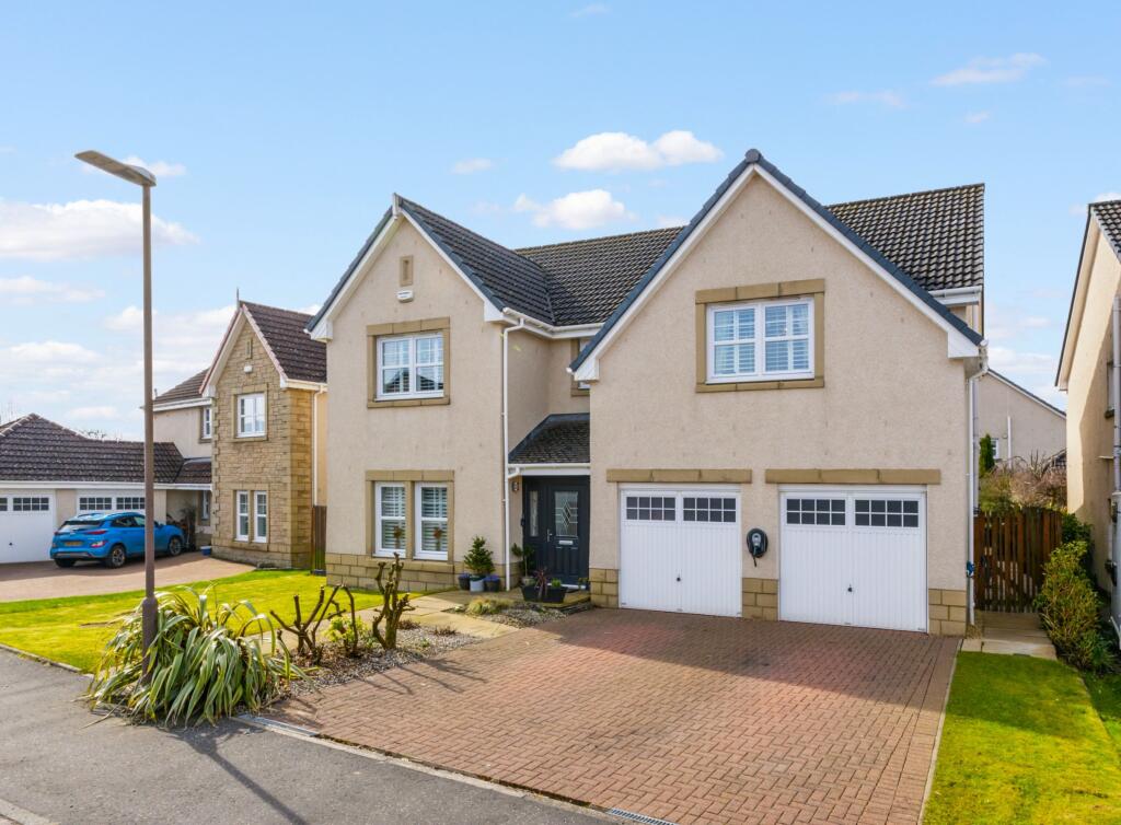 5 bedroom detached house for sale in Donaldson Way, Balfron, Glasgow, G63