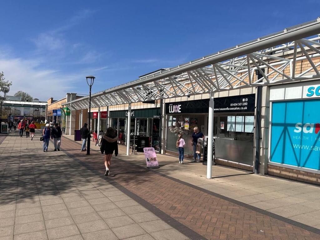 High street retail property to lease in Yate Shopping Centre, 20 West ...