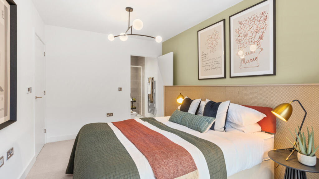 2 Bedroom Apartment For Sale In Marleigh Avenue Cambridge Cb5 8bx Cb5