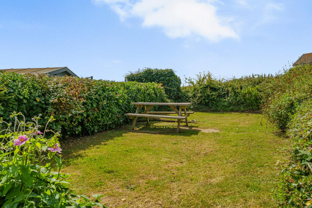 2 bedroom cottage for sale in Perranuthnoe, Penzance, TR20