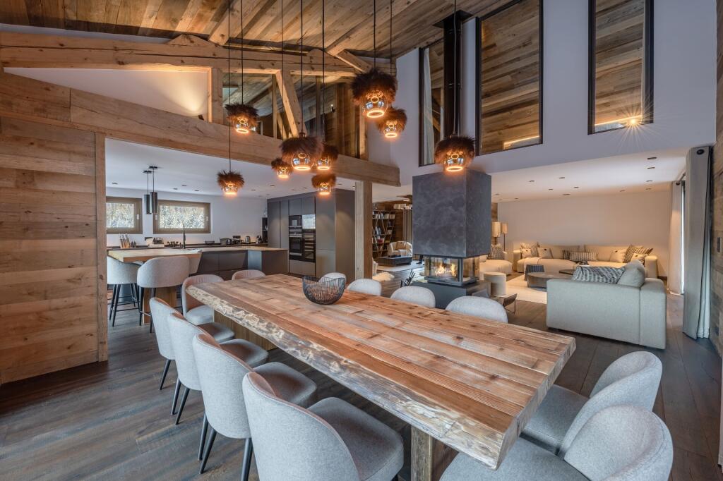 5 bedroom villa for sale in Rhone Alps, Haute-Savoie, Chamonix, France