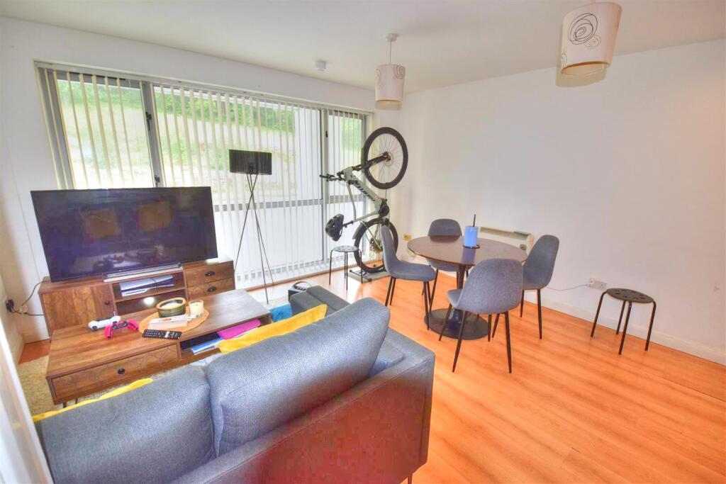 1 bedroom apartment for sale in Netherfield Road South, Liverpool, L5