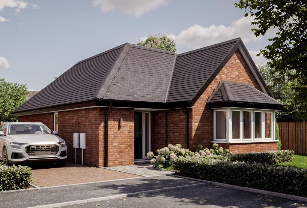 2 bedroom detached bungalow for sale in Lyttleton Gate, Studley ...