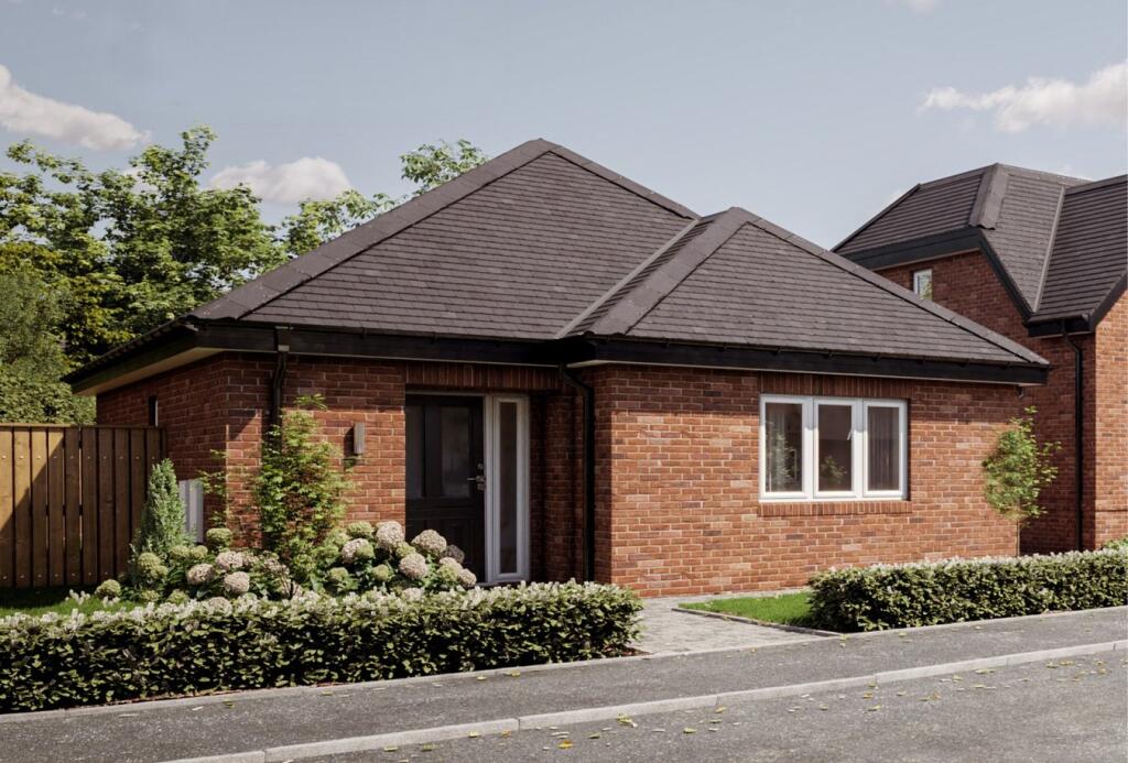 2 bedroom detached bungalow for sale in Lyttleton Gate, Studley ...