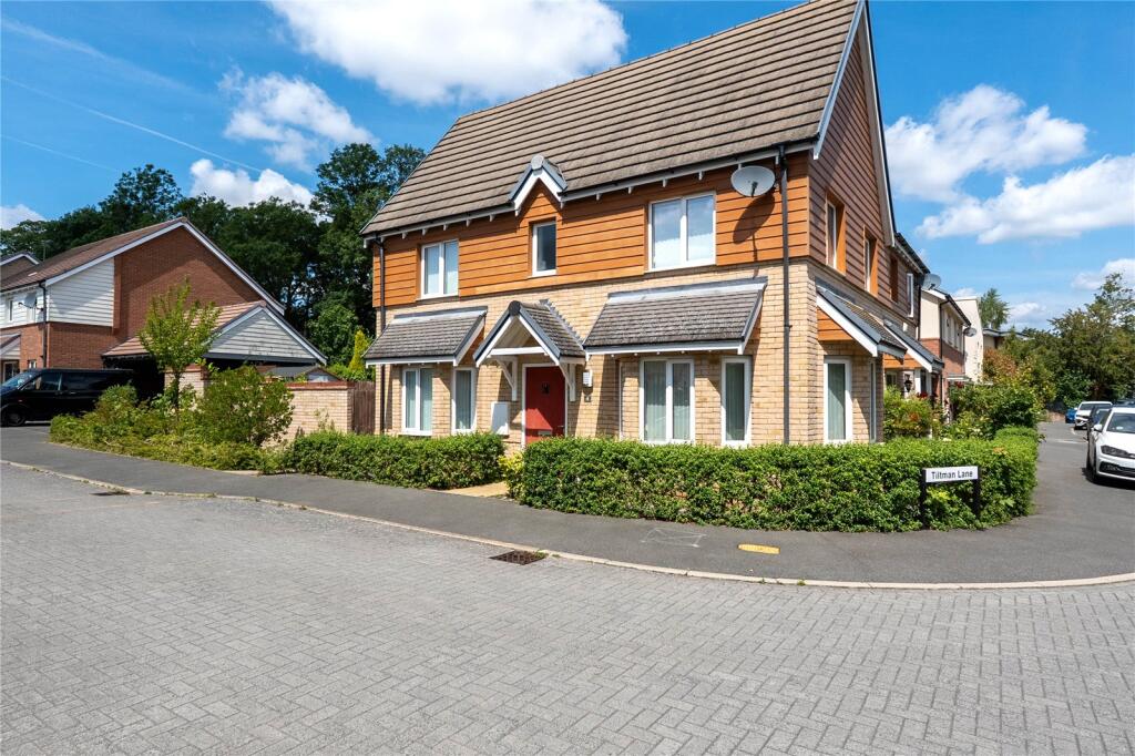 3 bedroom semi-detached house for sale in Welchman Court, Bletchley, MK3