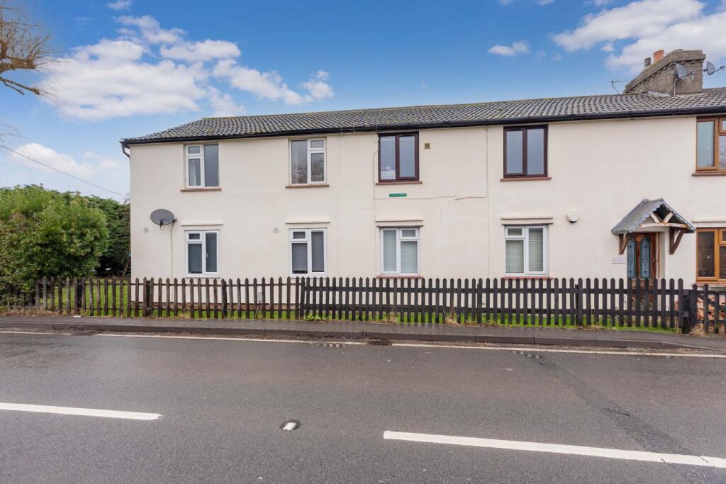 2 bedroom apartment for sale in Forest Green Road, Fifield, Maidenhead, SL6