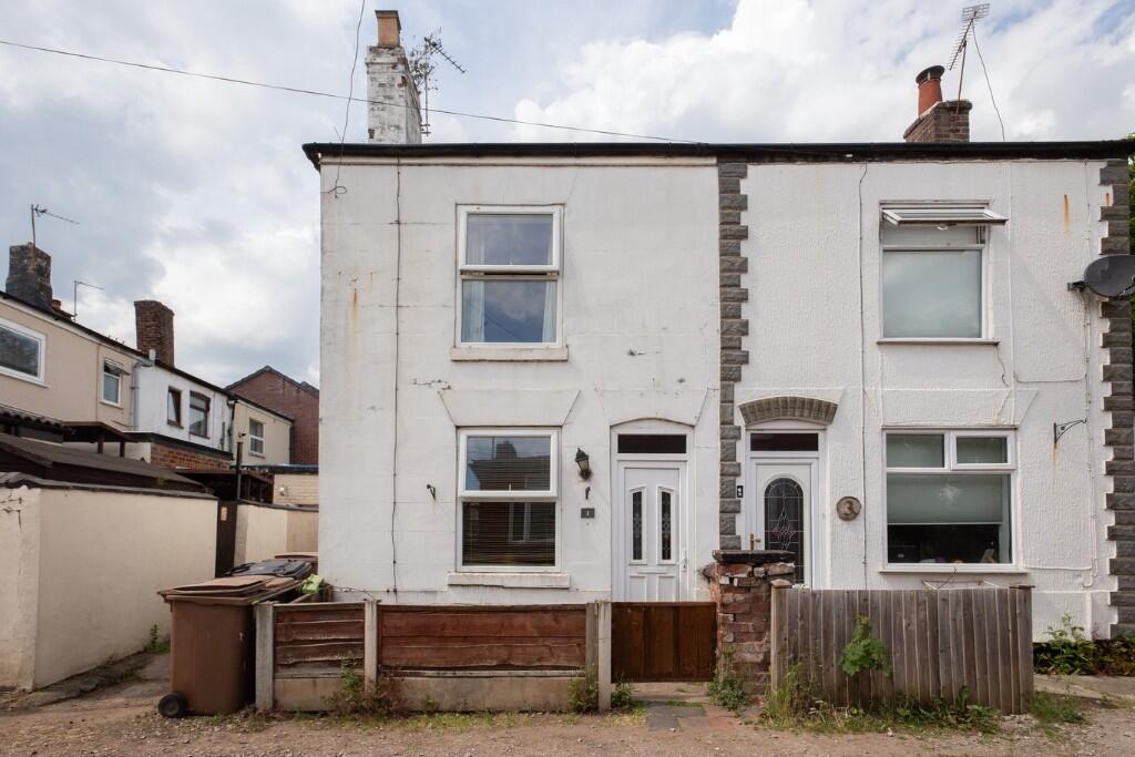 2 bedroom semi-detached house for sale in Harriet Street, Cadishead ...