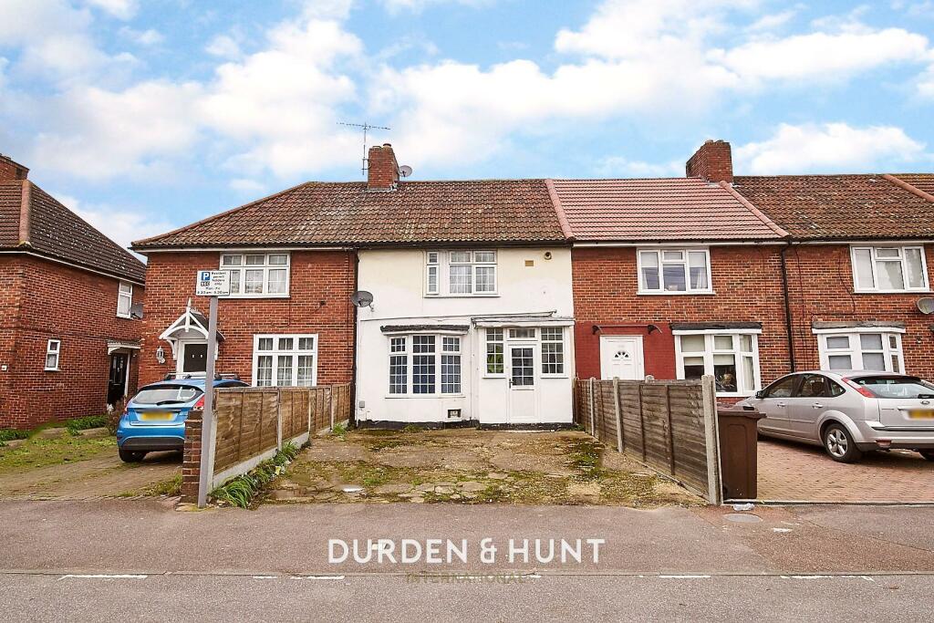 3 Bedroom Terraced House For Sale In Porters Avenue Dagenham Rm8