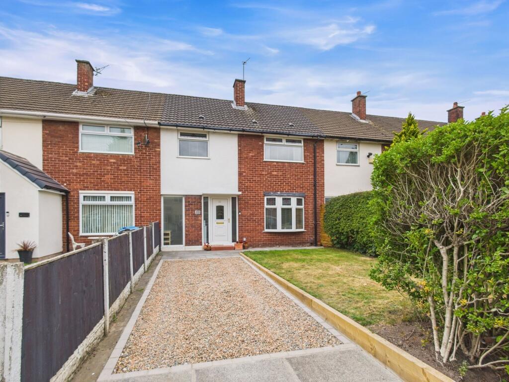 3 bedroom terraced house for sale in Markfield Crescent, Woolton ...