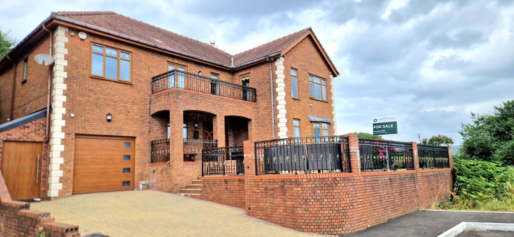 5 bedroom detached house for sale in Springfield Rise, Treharris, CF46 ...