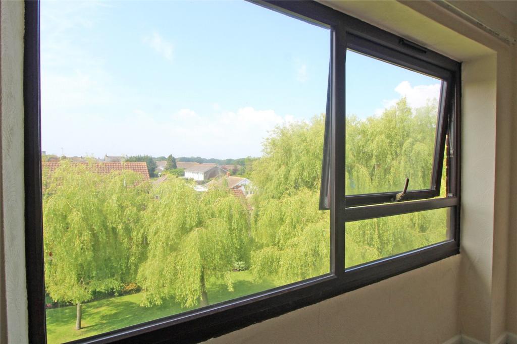 1 bedroom apartment for sale in Homecliffe House, 466-470 Lymington ...