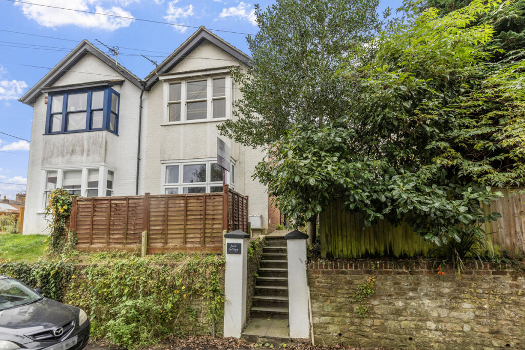 1 bedroom apartment for sale in June Cottages, Midhurst, GU29