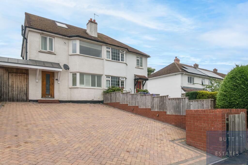 4 bedroom semi-detached house for sale in Beacon Heath, Exeter, EX4