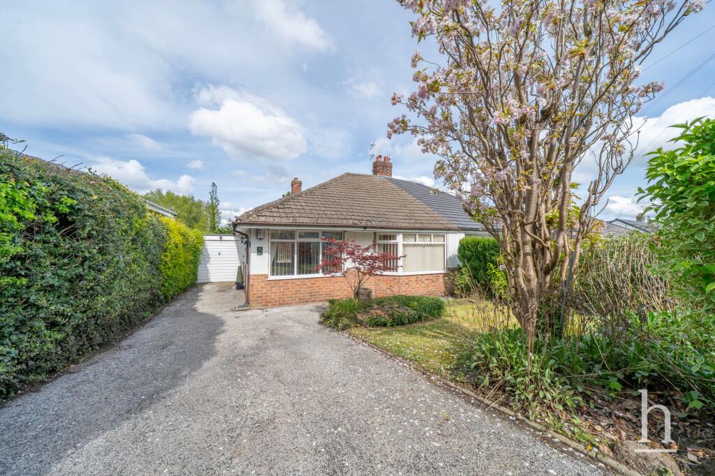 2 bedroom semi-detached bungalow for sale in Grange Road, Heswall, CH60