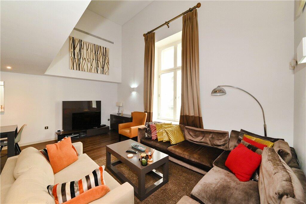 3 bedroom flat for sale in Strand, London, WC2R