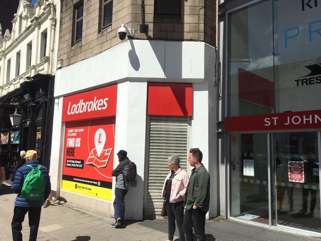 High street retail property to lease in Unit 1, St Johns Shopping ...