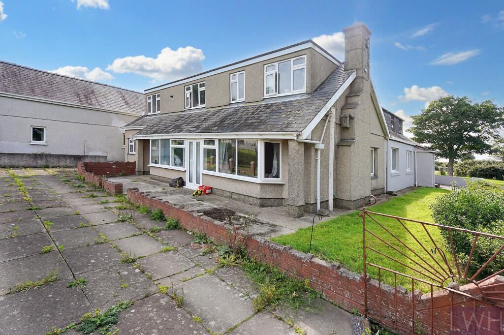 7 bedroom detached house for sale in Ffordd Cae Rhyg, Nefyn, Gwynedd, LL53
