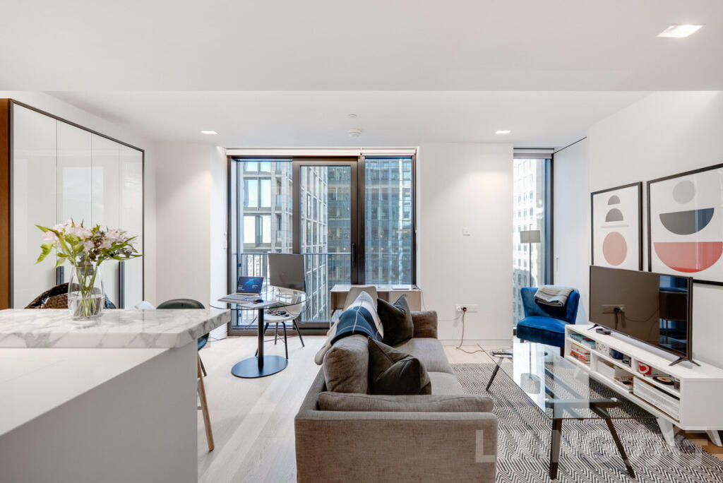 1 bedroom apartment for sale in Casson Square, Waterloo, SE1 7GY, SE1