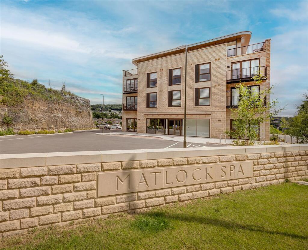 2 bedroom flat for rent in Spa Villas, Matlock Spa, Matlock, DE4