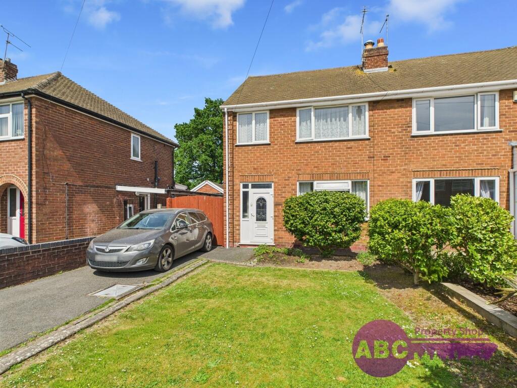 3 bedroom semi-detached house for sale in Overpool Road, Whitby ...
