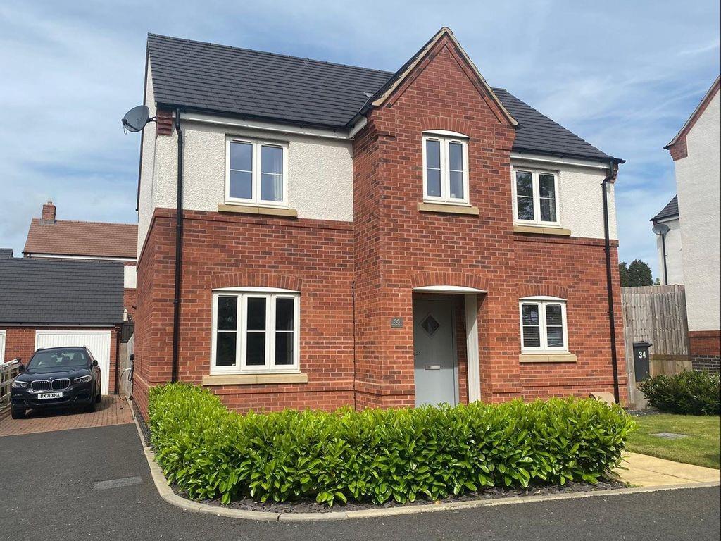 4 bedroom detached house for sale in Choyce Close, Coalville, LE67