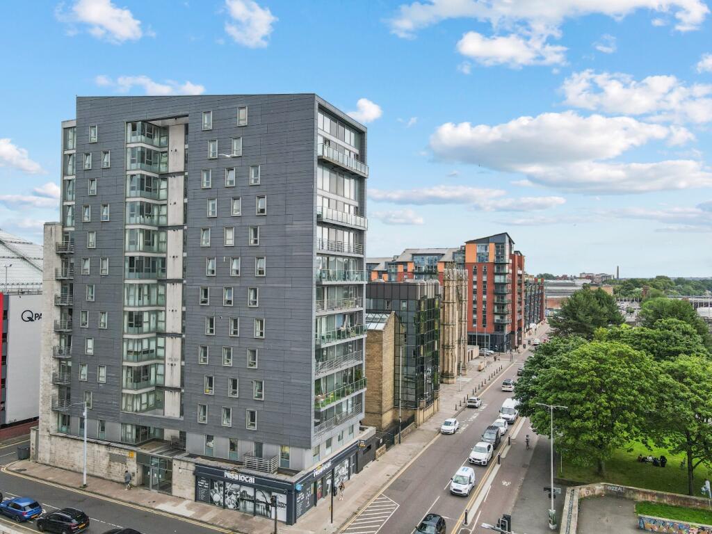 3 bedroom apartment for sale in 11/1 ‘The Icon’, 101 Maxwell Street ...