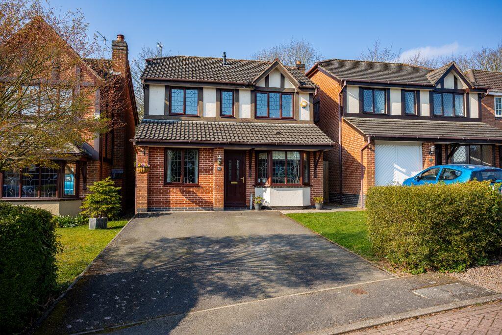 4 bedroom detached house for sale in Marl Fields, Rothley, LE7