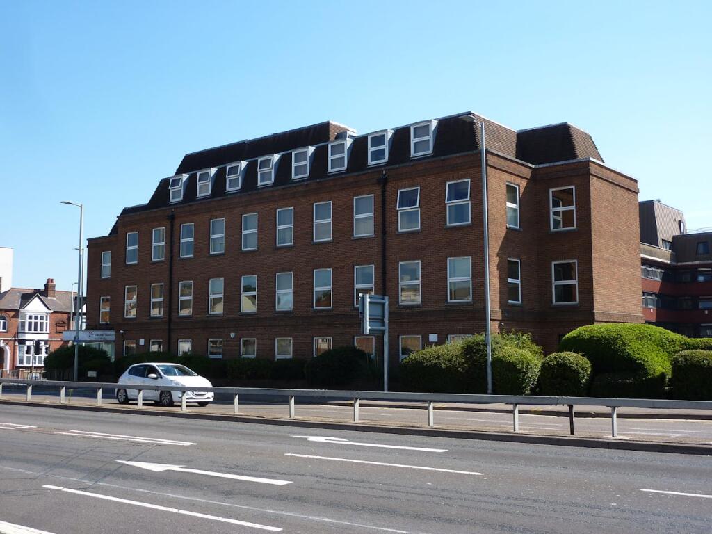 Office to lease in 21 Station Road, Watford, WD17 1AP, WD17