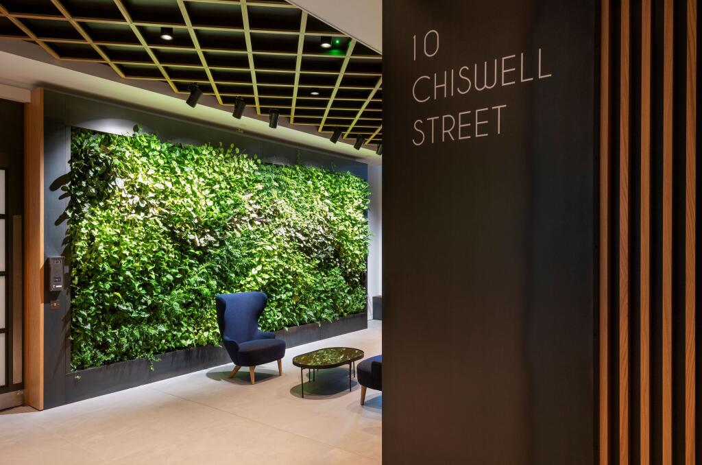 Office to lease in 10 Chiswell Street 10 Chiswell Street London EC1Y ...
