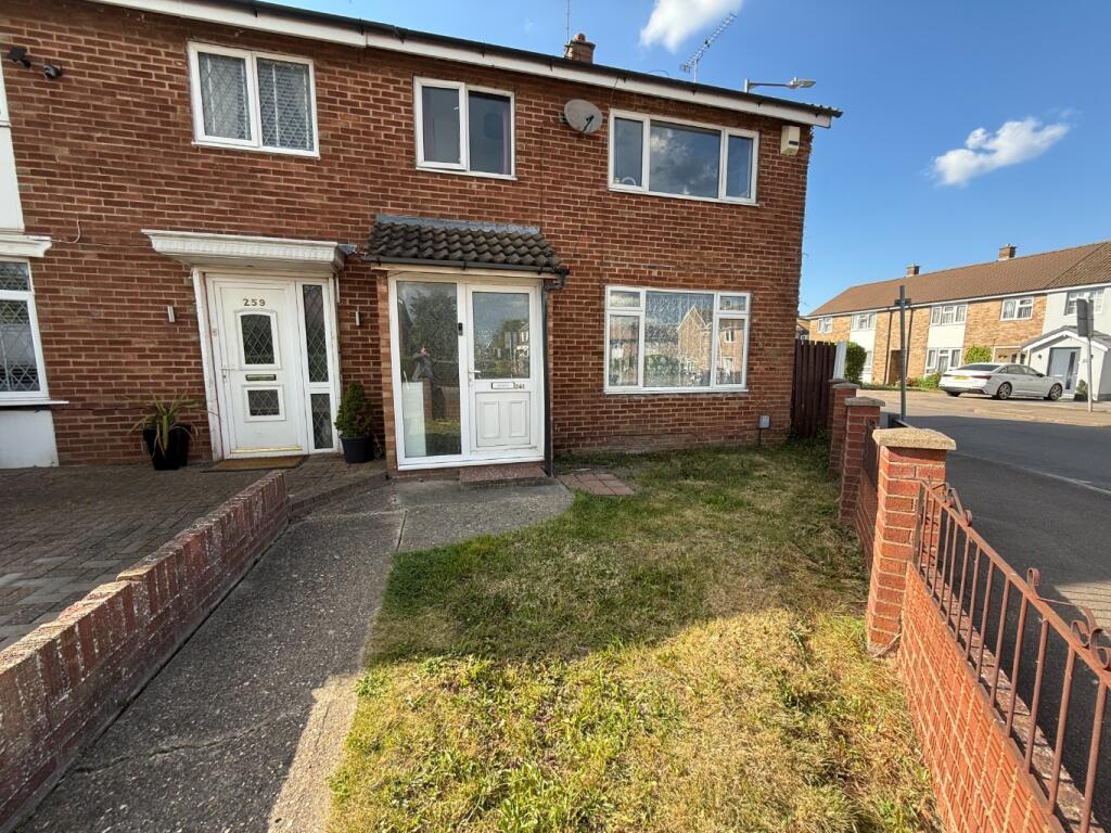 3 bedroom end of terrace house for sale in Tithe Farm Road, Houghton ...