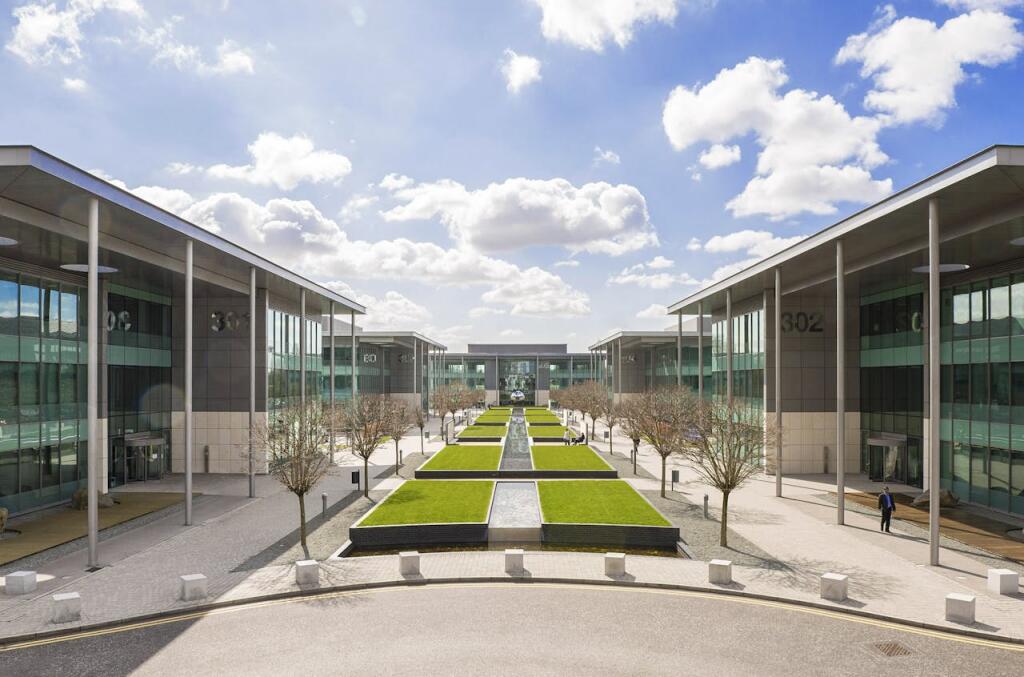 Office to lease in 302 Bridgewater Place, Birchwood, Birchwood Park ...