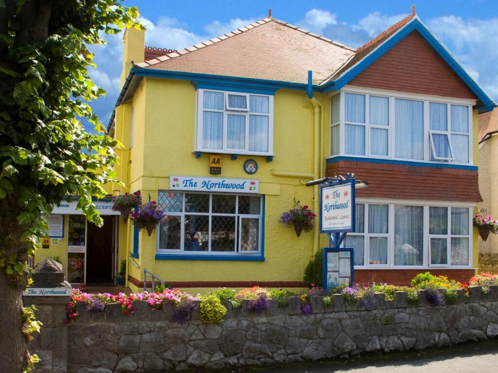 8 bedroom detached house for sale in The Northwood Guest House (AA4*), 47 Rhos Road, Colwyn Bay ...