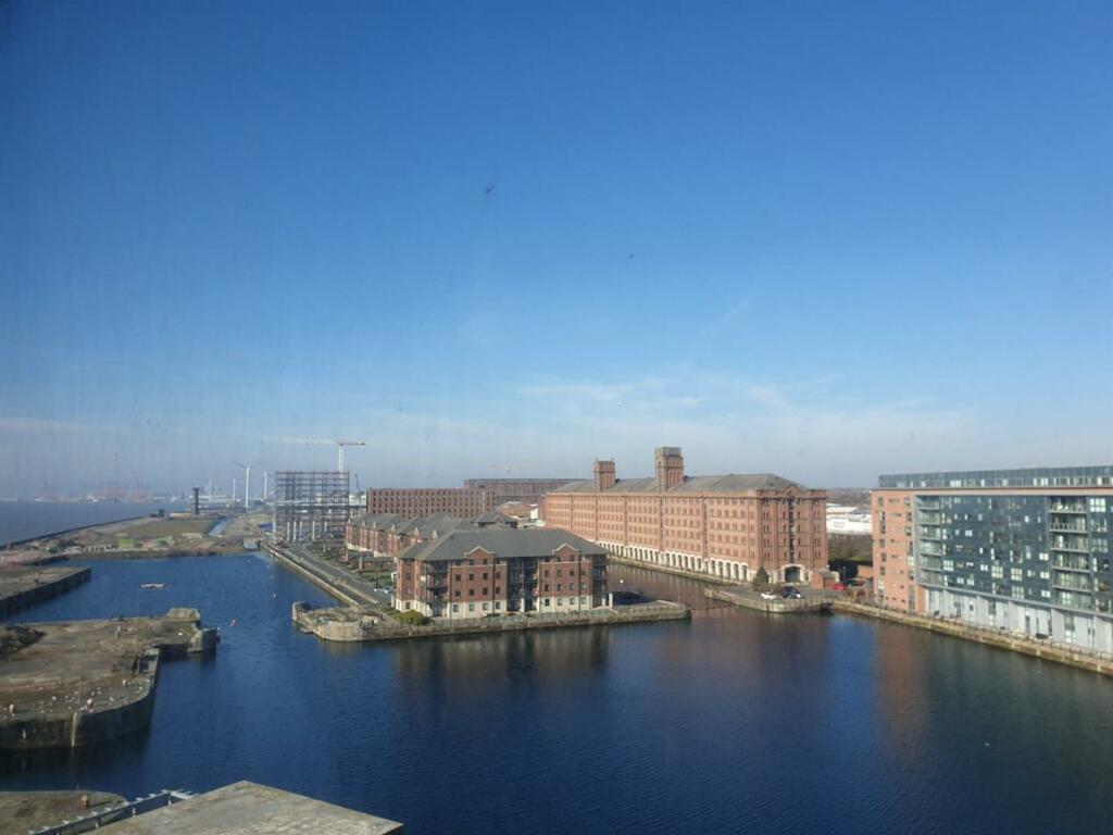 2 bedroom apartment for sale in Alexandra Tower, Liverpool, L3 1BD, L3