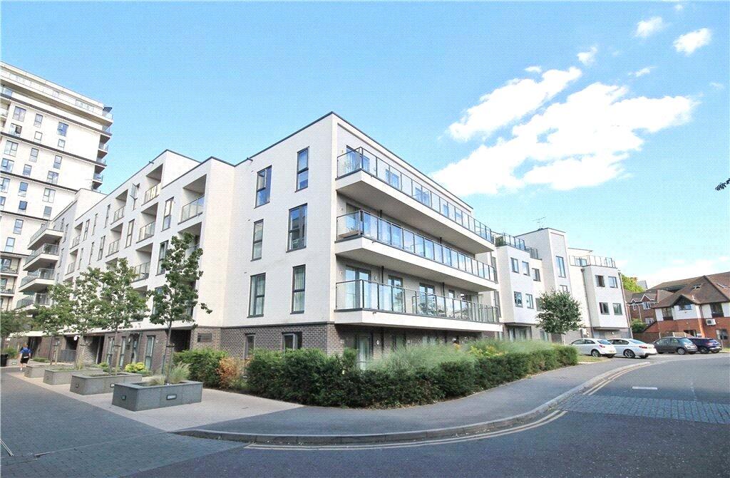 1 bedroom apartment for sale in Bradfield Close, Woking, Surrey, GU22