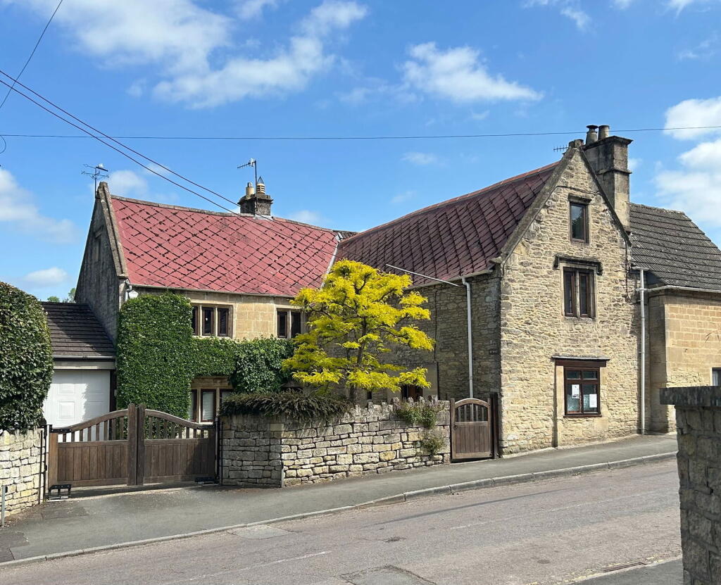 4 bedroom village house for sale in Chapel Lane, Box, SN13