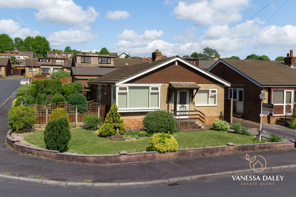3 bedroom detached bungalow for sale in Brindle Close, Preston, PR3 3, PR3