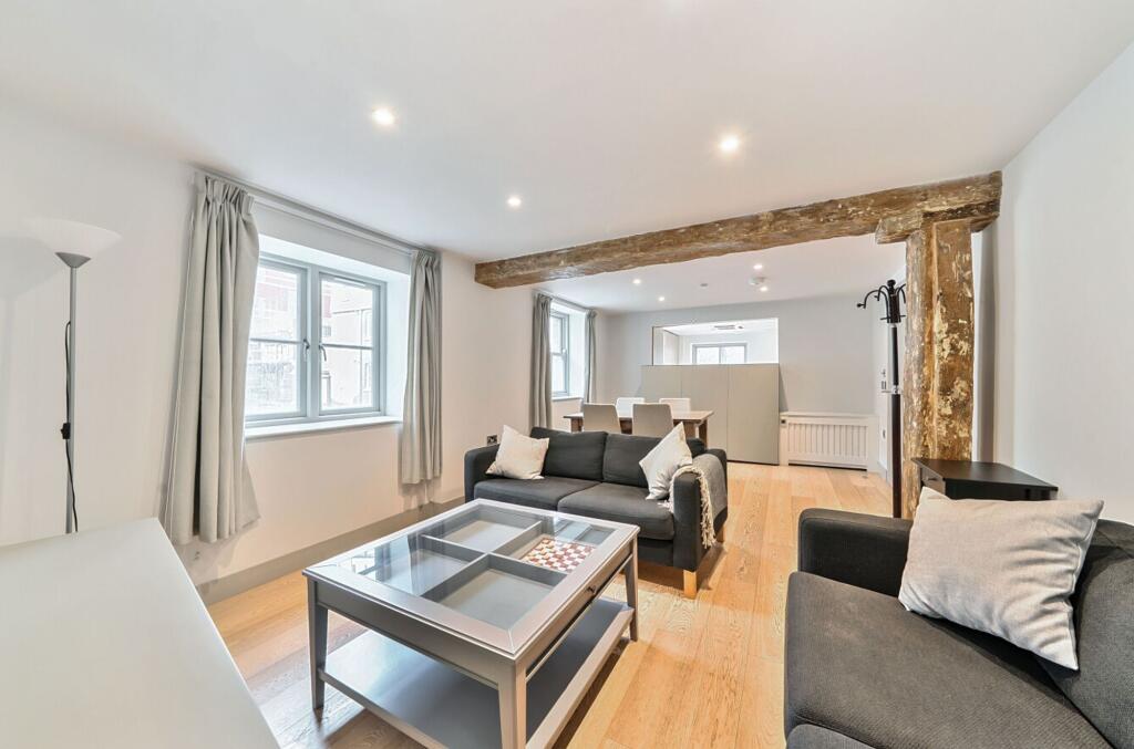 3 bedroom apartment for sale in Strutton Ground, London, SW1P