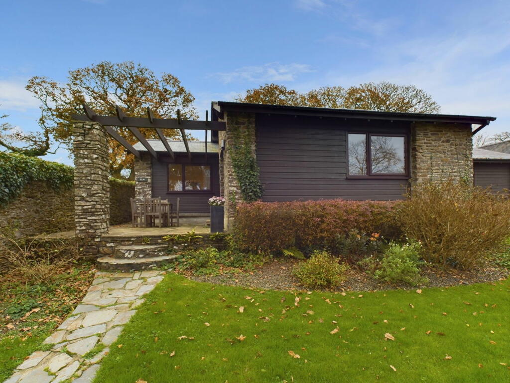 2 bedroom chalet for sale in Trenython Manor, Tywardreath, PL24