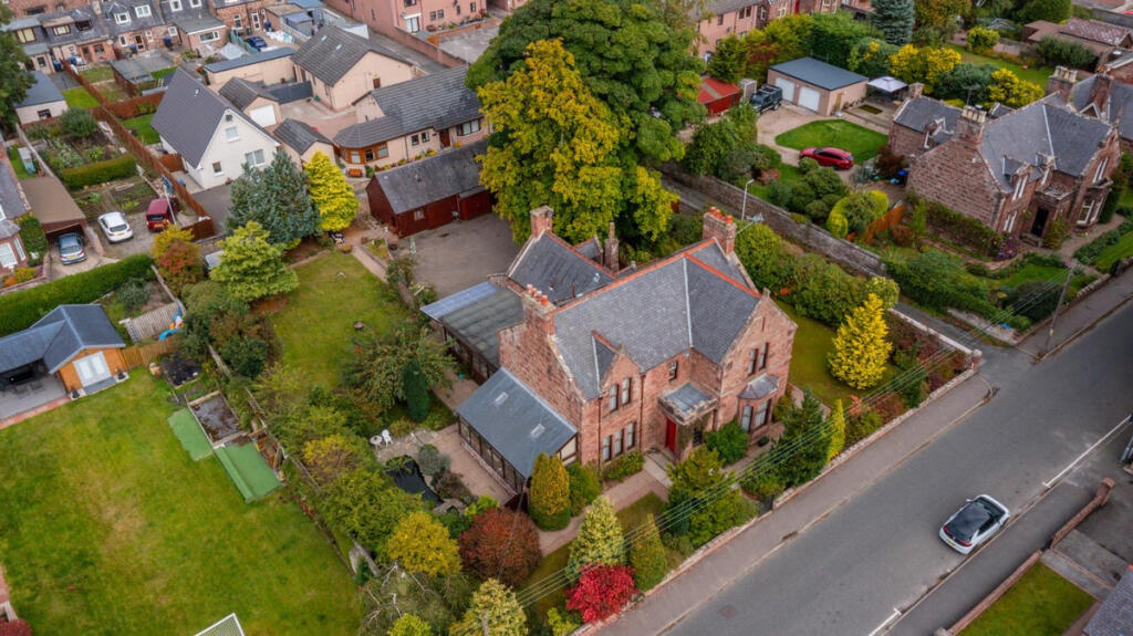 5 bedroom detached house for sale in Victoria Terrace, Turriff, AB53