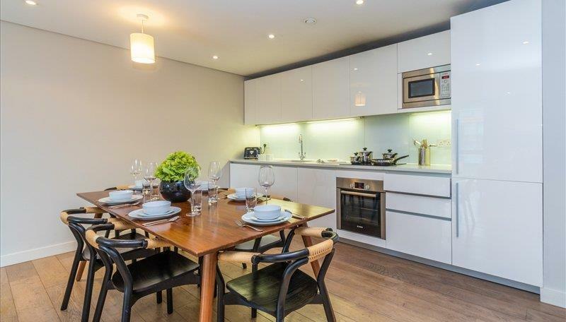 3 bedroom apartment for rent in Merchant Square East W2