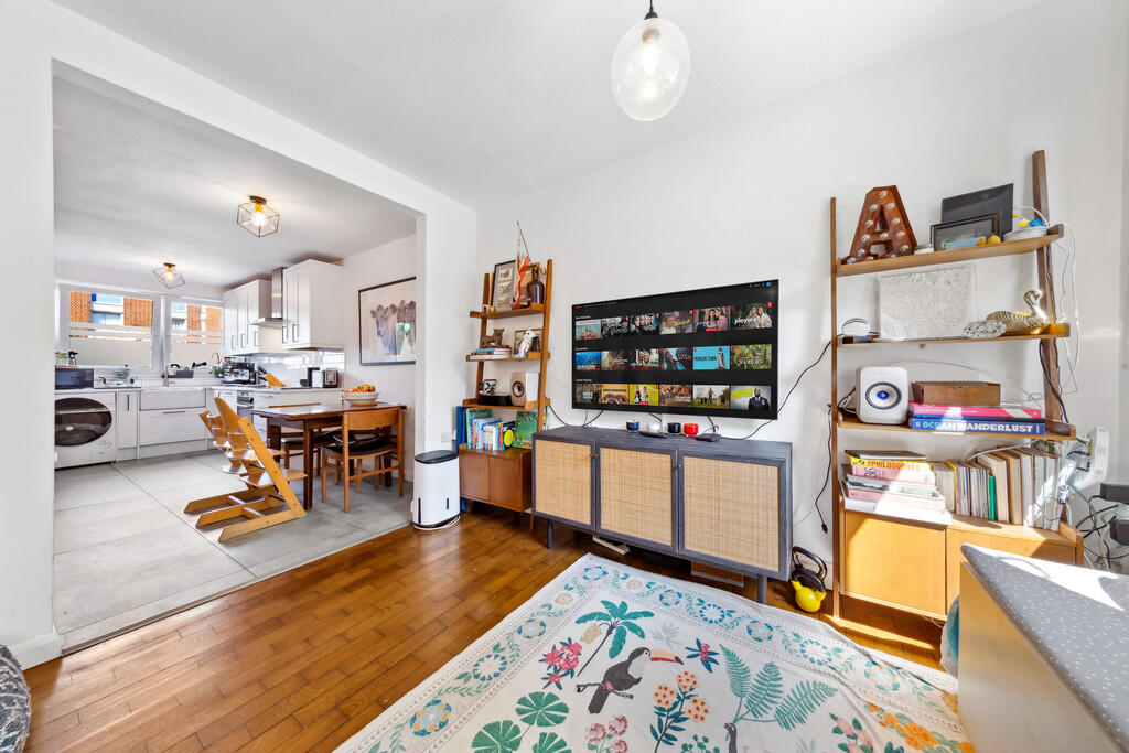 3 bedroom terraced house for sale in Hyperion House, 35 Arbery Road, E3