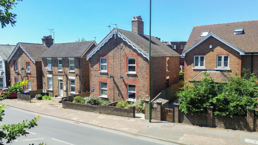 2 bedroom semi-detached house for sale in Hazelgrove Road, Haywards ...