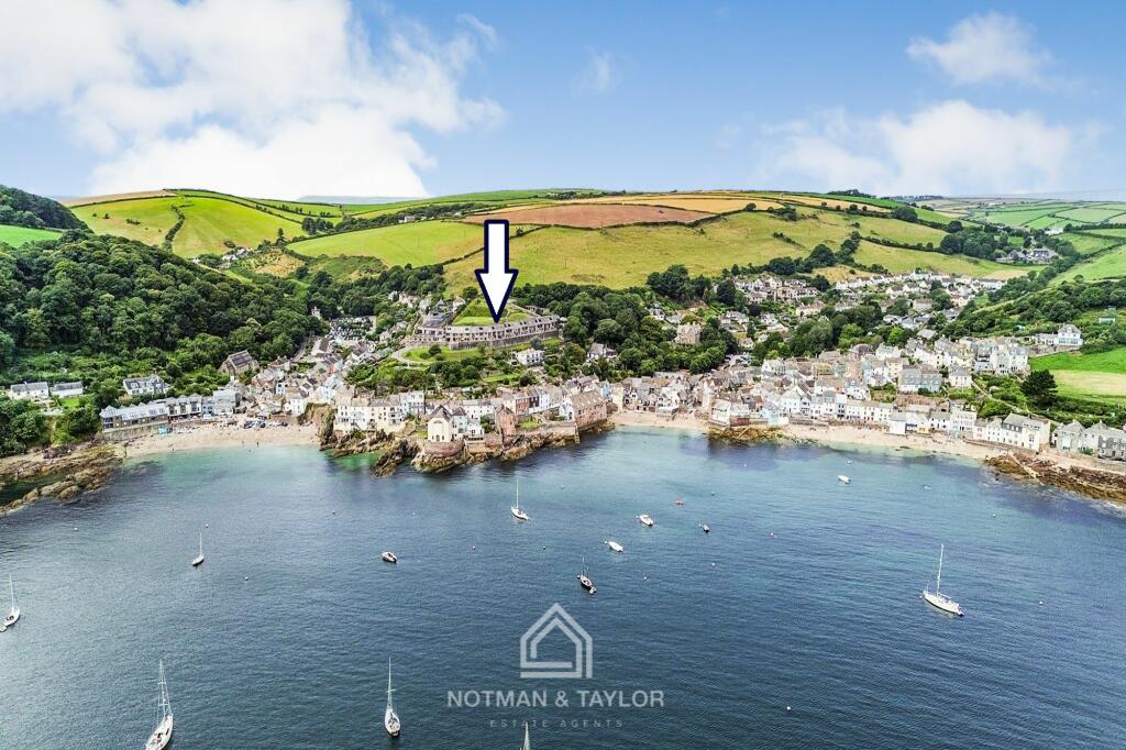 3 bedroom apartment for sale in The Fort, Cawsand, Cornwall, PL10