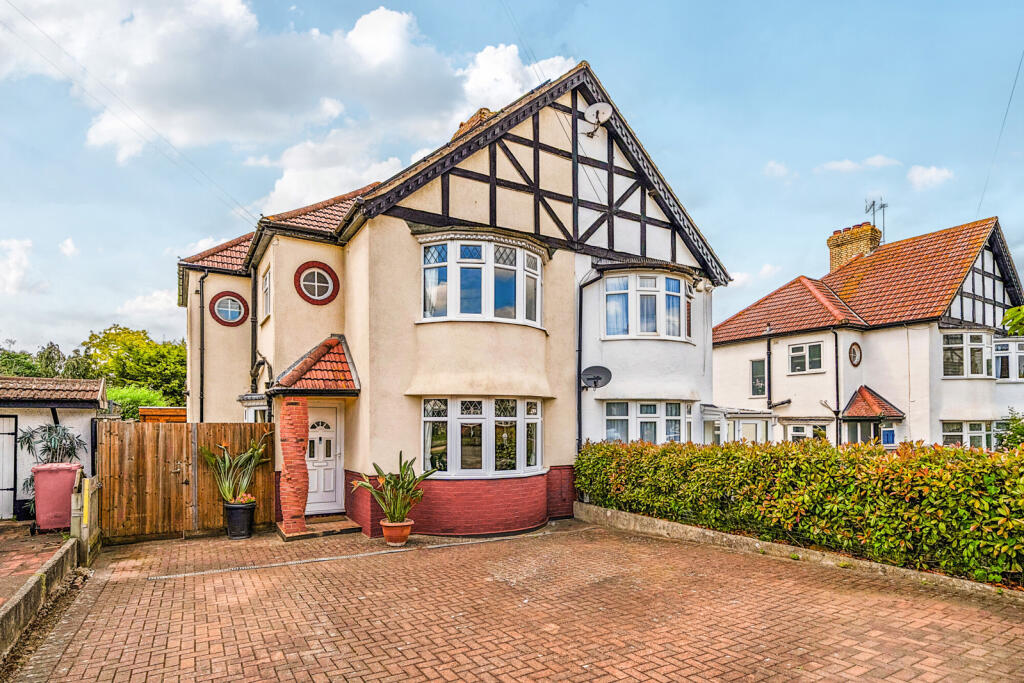 3 bedroom semi-detached house for sale in Cherry Tree Walk, West ...