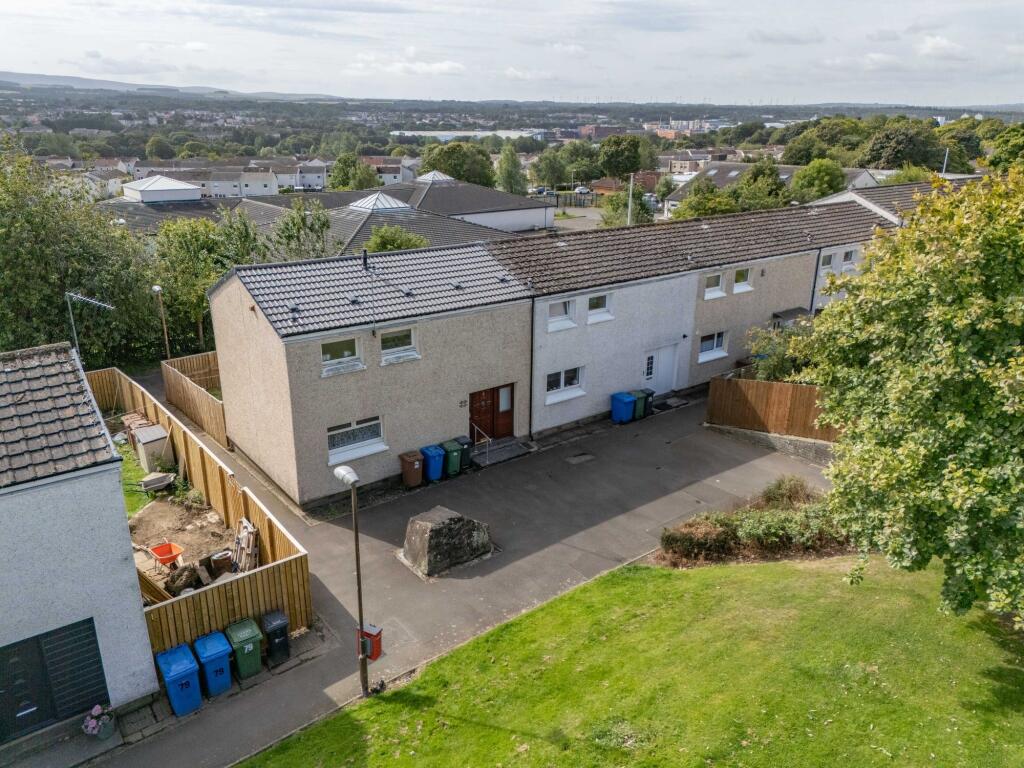 3 bedroom end of terrace house for sale in 77 Fergus Avenue, Howden ...