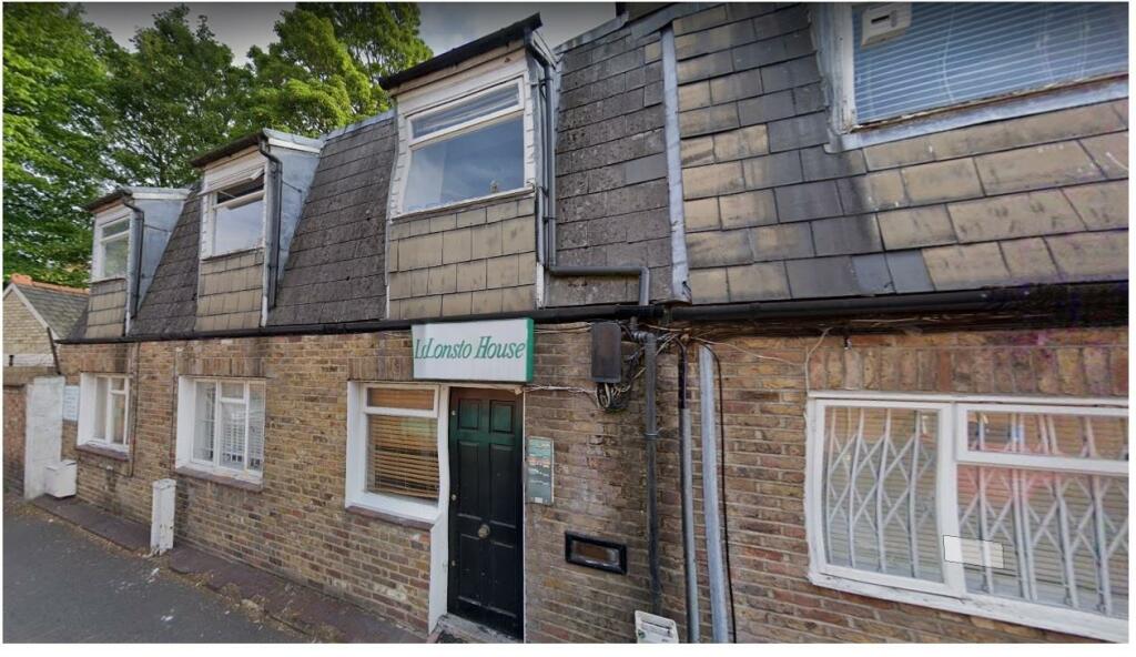 Office to lease in Princes Lane, Muswell Hill, London, N10
