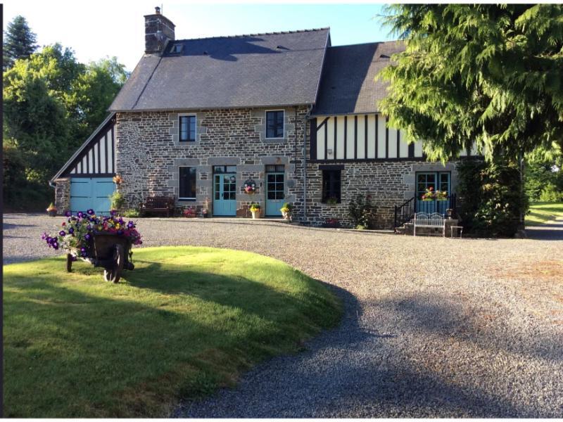 7 bedroom country house for sale in Normandy, Manche, Brécey, France