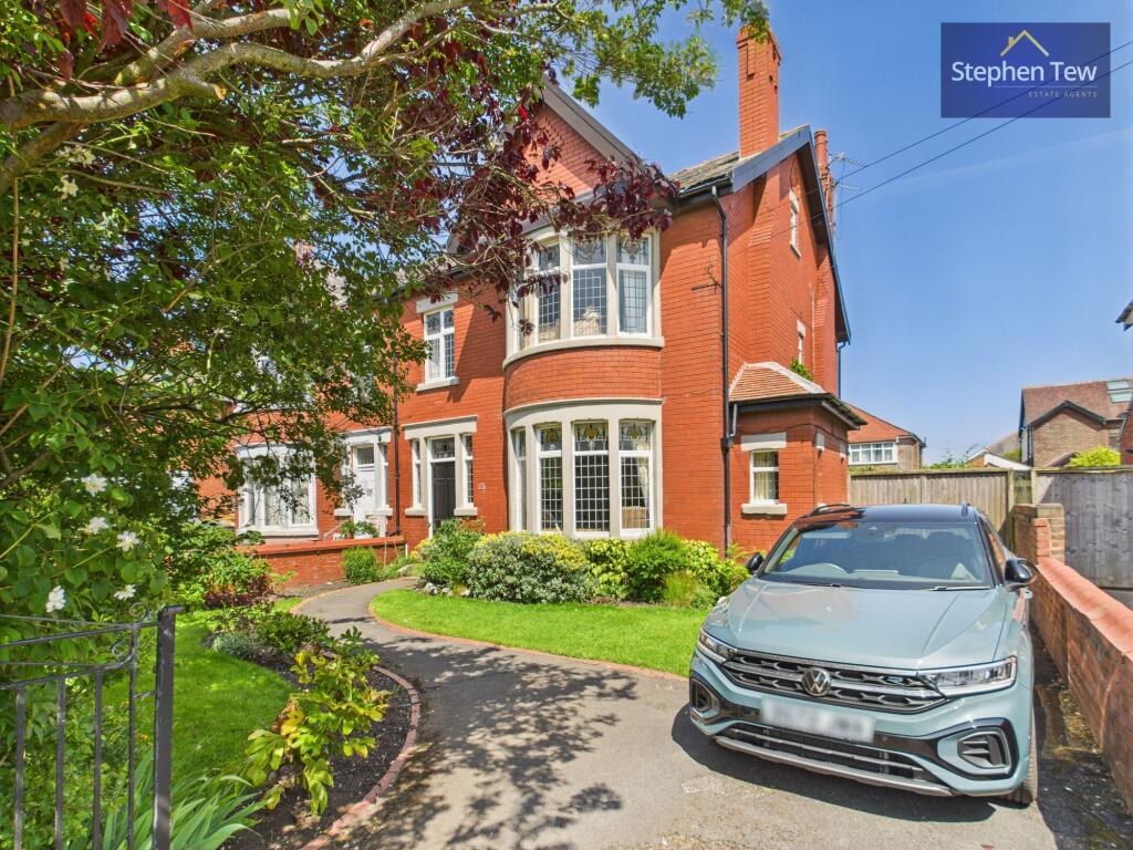 5 bedroom semi-detached house for sale in Coniston Road, Blackpool, FY4